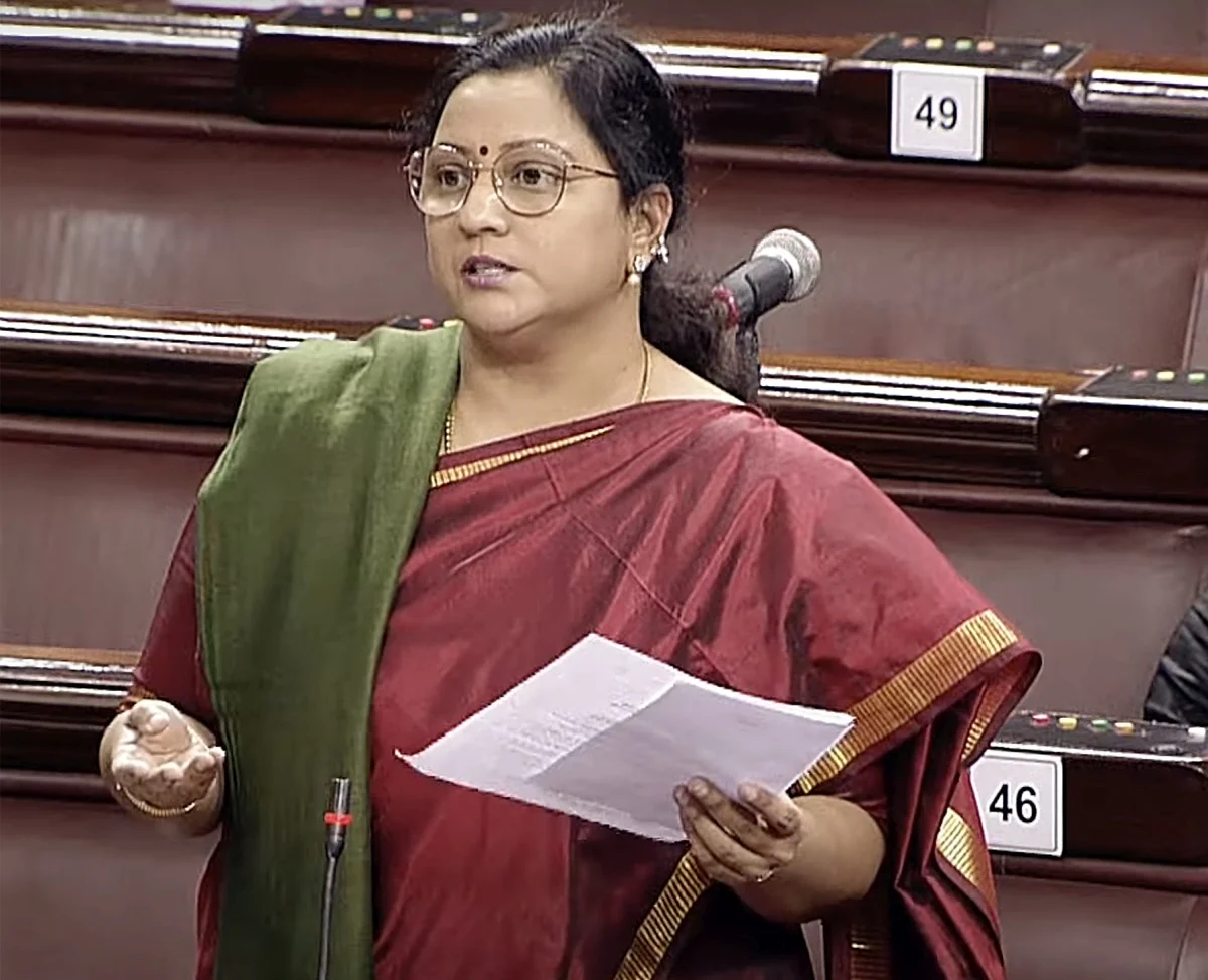 ராஜ்யசபாவை வழிநடத்திய தி.மு.க. எம்.பி.கனிமொழி சோமு! வரலாற்று சிறப்பு ...